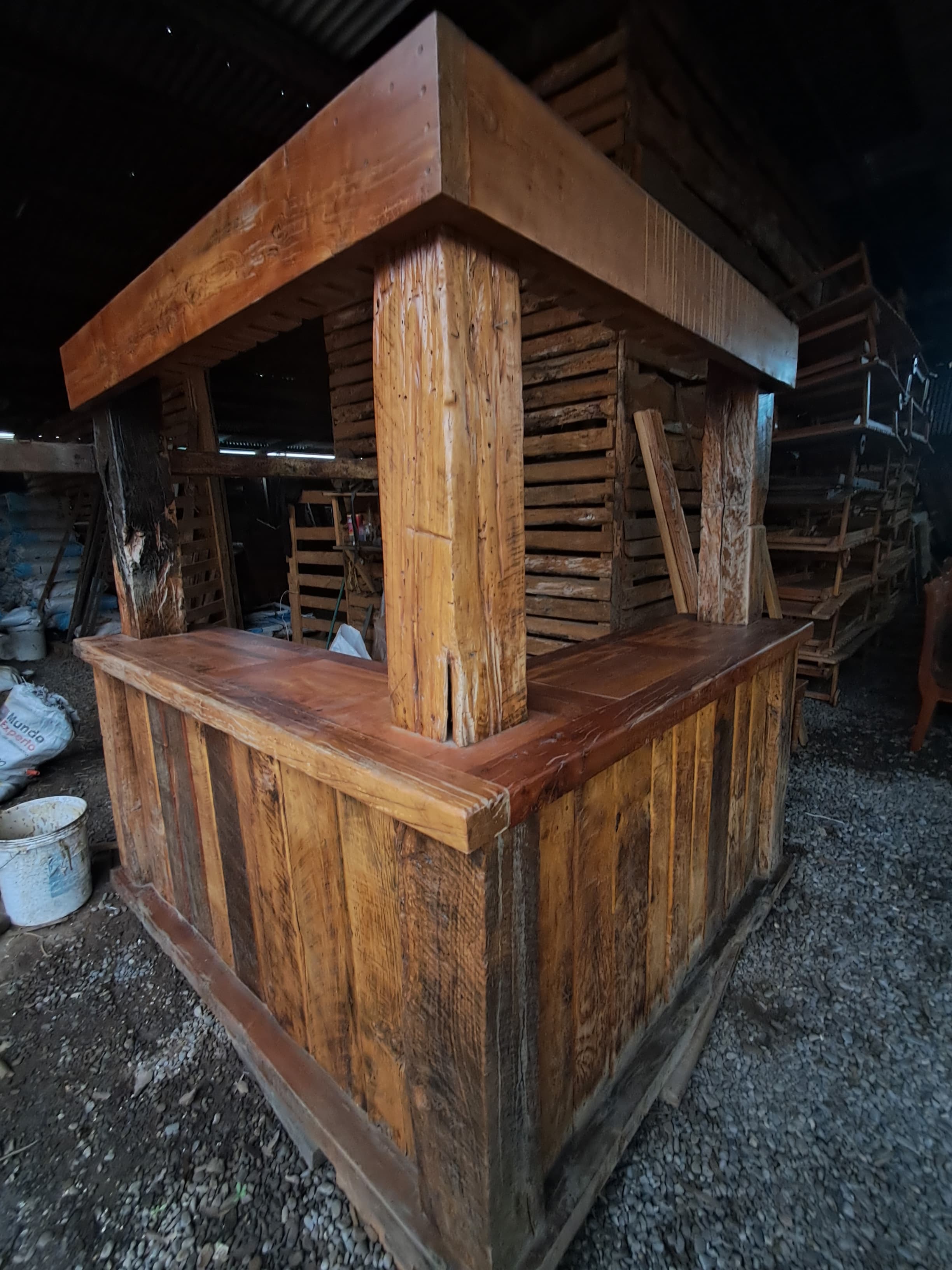 Bar Esquinero Rústico de Madera de roble – Muebles rústicos y maderas ...